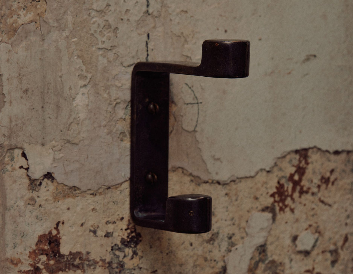 Studio Henry Wilson - Ribbon Hook | Provide